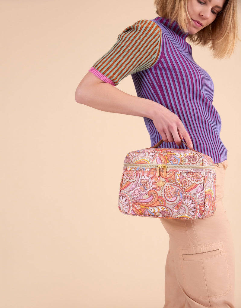 Oilily® | Fashion Clothing for Girls, Women, Bags, Bedding and Parfum.